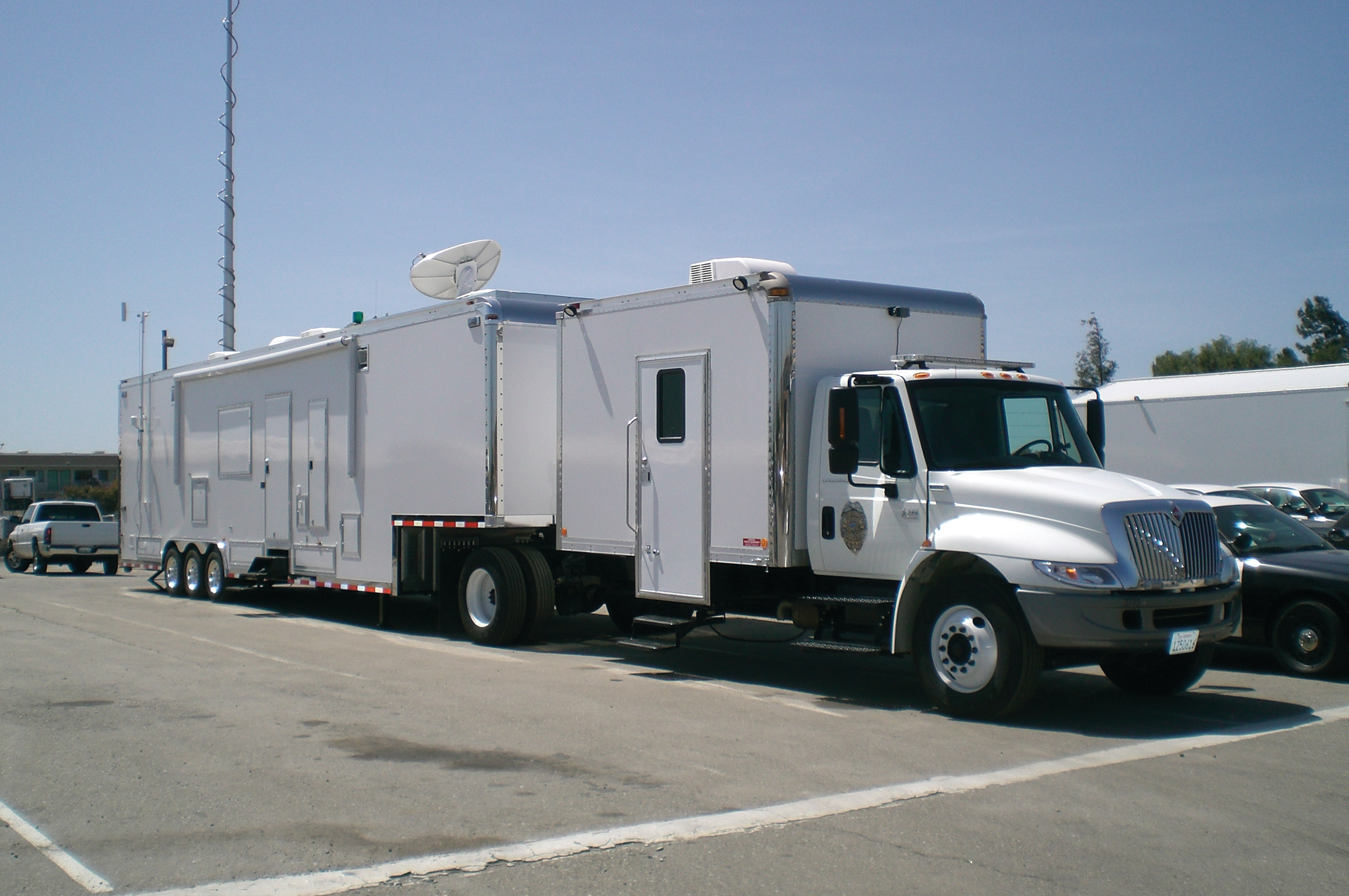 Command Trailer | Officer