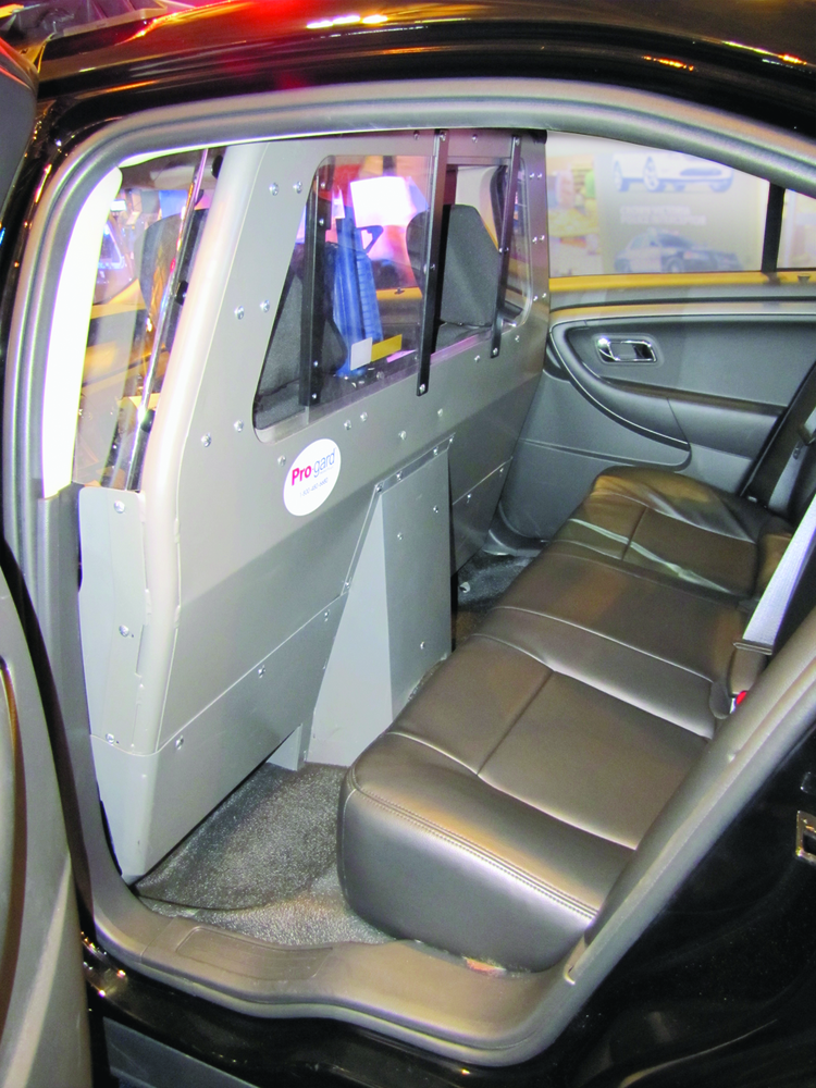 Universal Police Package - Sedan Partition | Officer