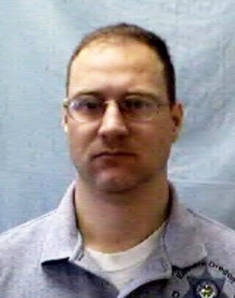 Off-Duty Oregon Corrections Officer Slain | Officer