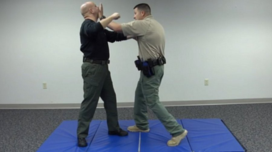 Badge Grab: Defensive Tactics | Officer