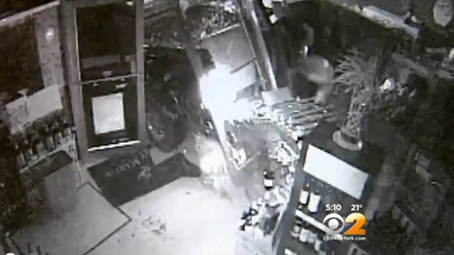 Surveillance Cameras Capture Smash And Grab Robbery Officer