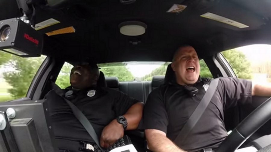 Singing Delaware Officer Returns for Duet | Officer