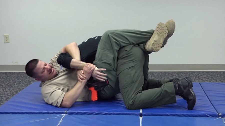 Grounded Handgun Retention: Defensive Tactics Tip of the Week | Officer