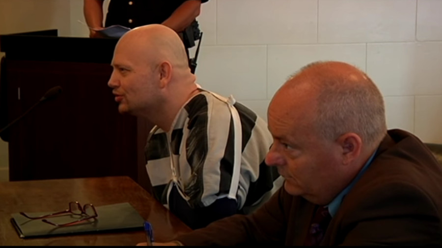 Video: Man Sentenced to 40 years Throws Feces in Court | Officer