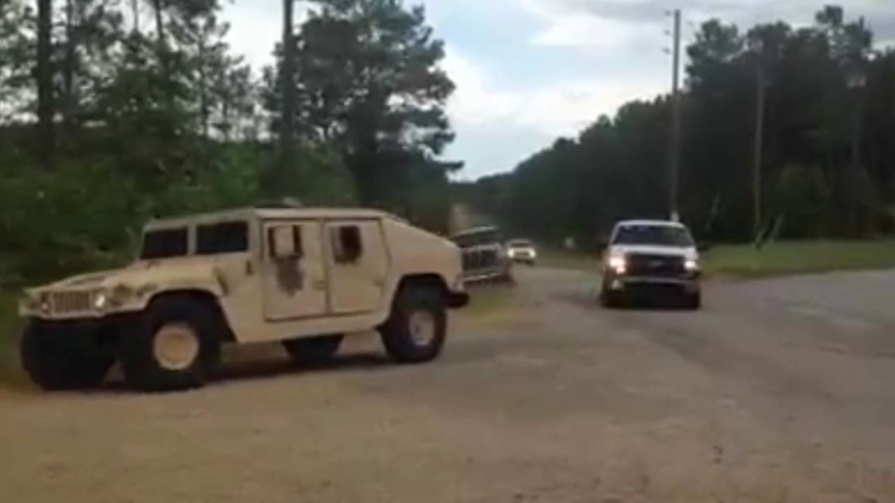 Watch SWAT arrive at Randolph County hostage situation where police ...