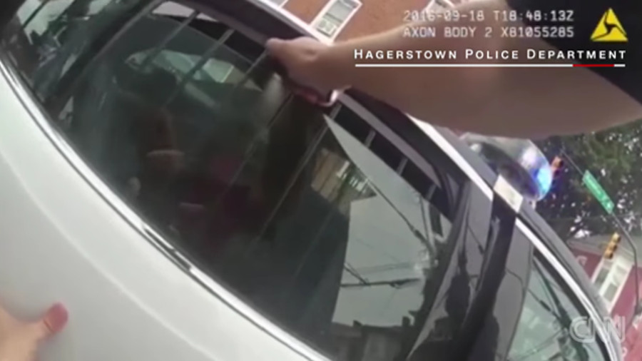 Video Shows Police Pepper-Spraying Teen Girl | Officer