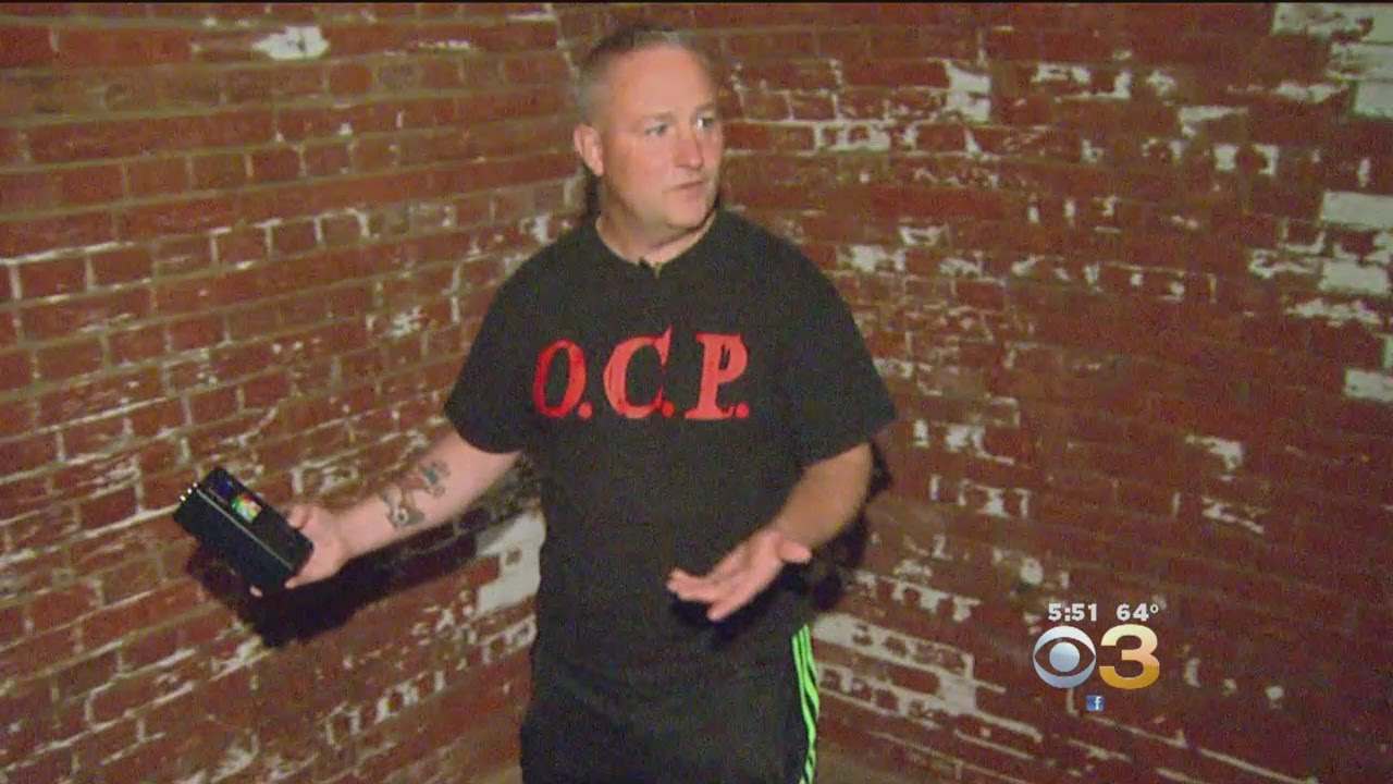 Philadelphia Police Officers Lead Ghost-Hunting Team | Officer