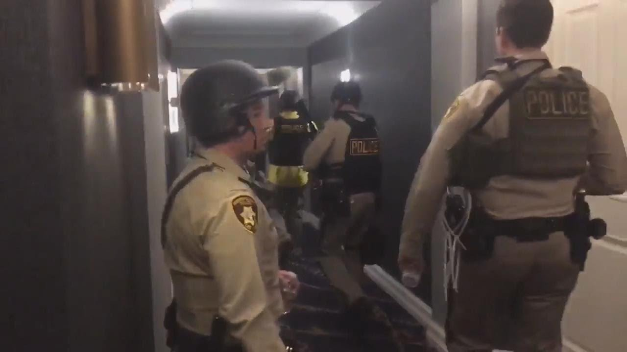 How SWAT Team Closed in on Las Vegas Gunman in His Hotel Room | Officer