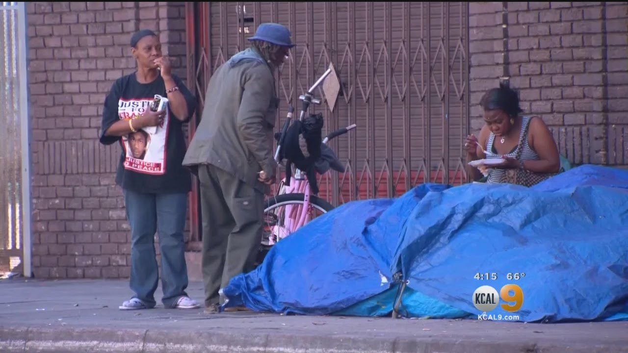 New App Connects First Responders With L.A. Homeless Community | Officer