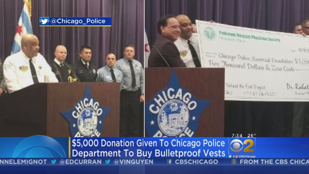 Chicago Police Receive $5,000 Donation for Bulletproof Vests in Memory ...