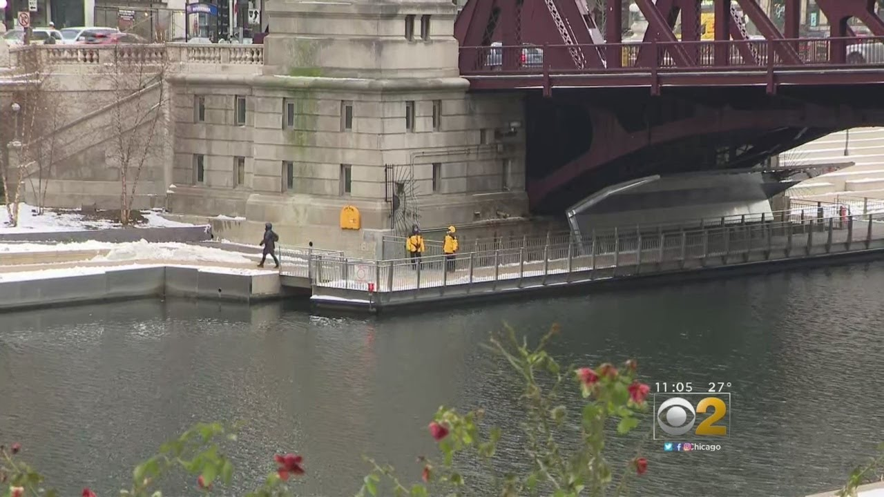 Man Pulled From Water by Officers After Trying to Swim Across Icy ...