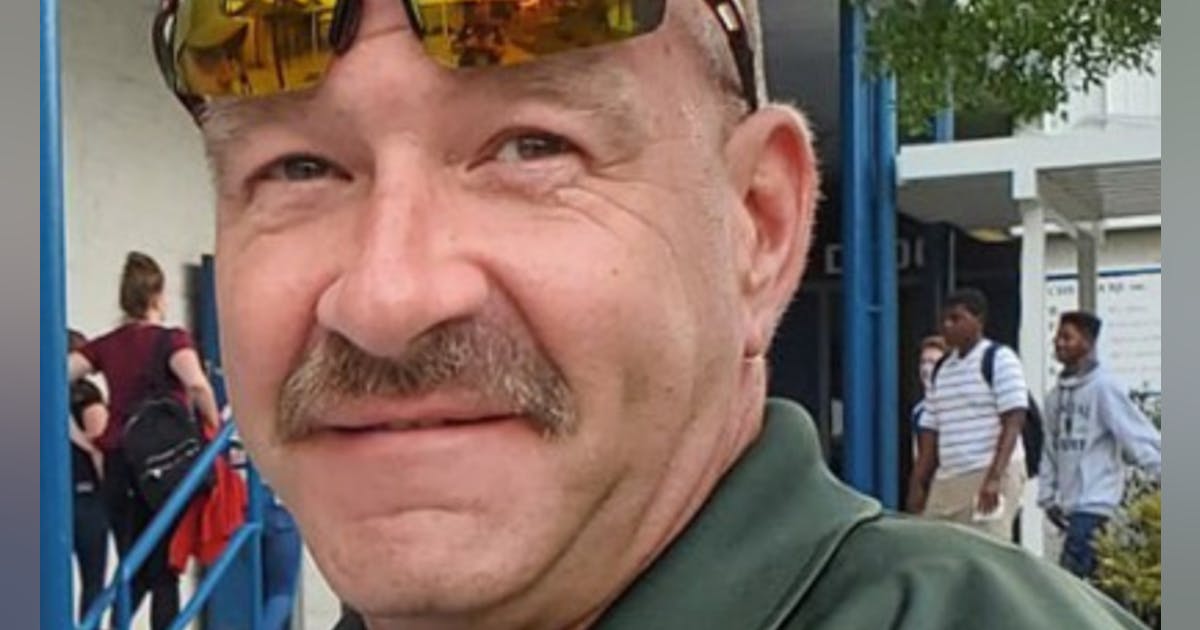Florida School Resource Deputy Saves Choking Student at High School ... Florida School Resource Deputy Saves Choking Student at High School ...