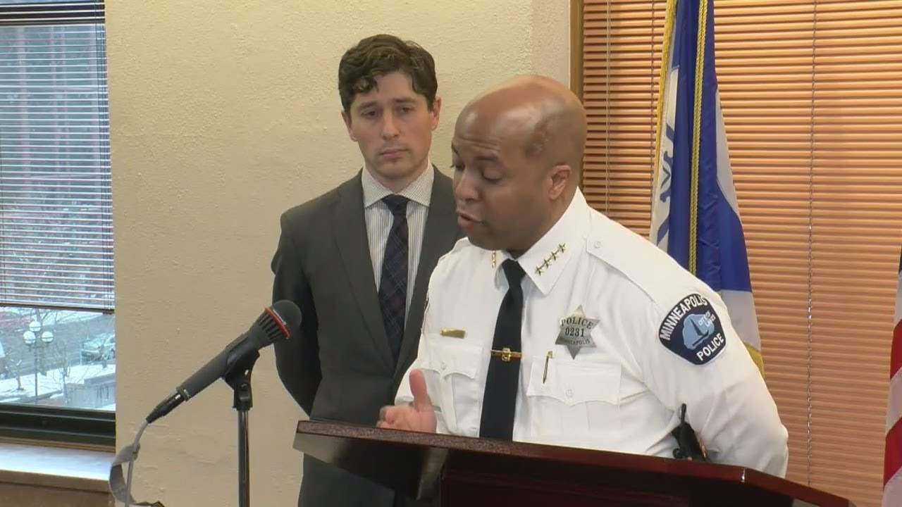 Minneapolis Community Members Stand Behind Police Chief | Officer