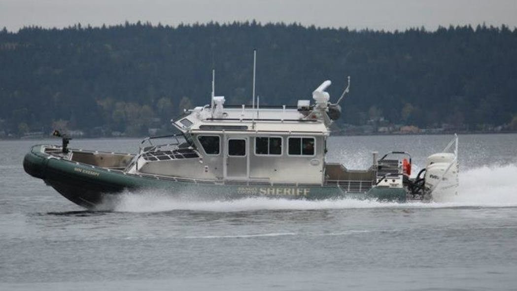 Wash. Sheriff's Deputies Saves Capsized Kayaker | Officer