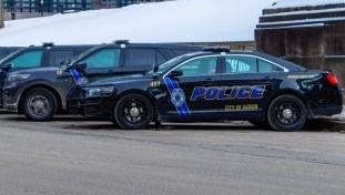 Fleeing Man Runs over Ohio Police Officer's Legs | Officer