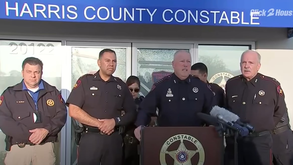Man Opens Fire at Texas Constable Office Building | Officer