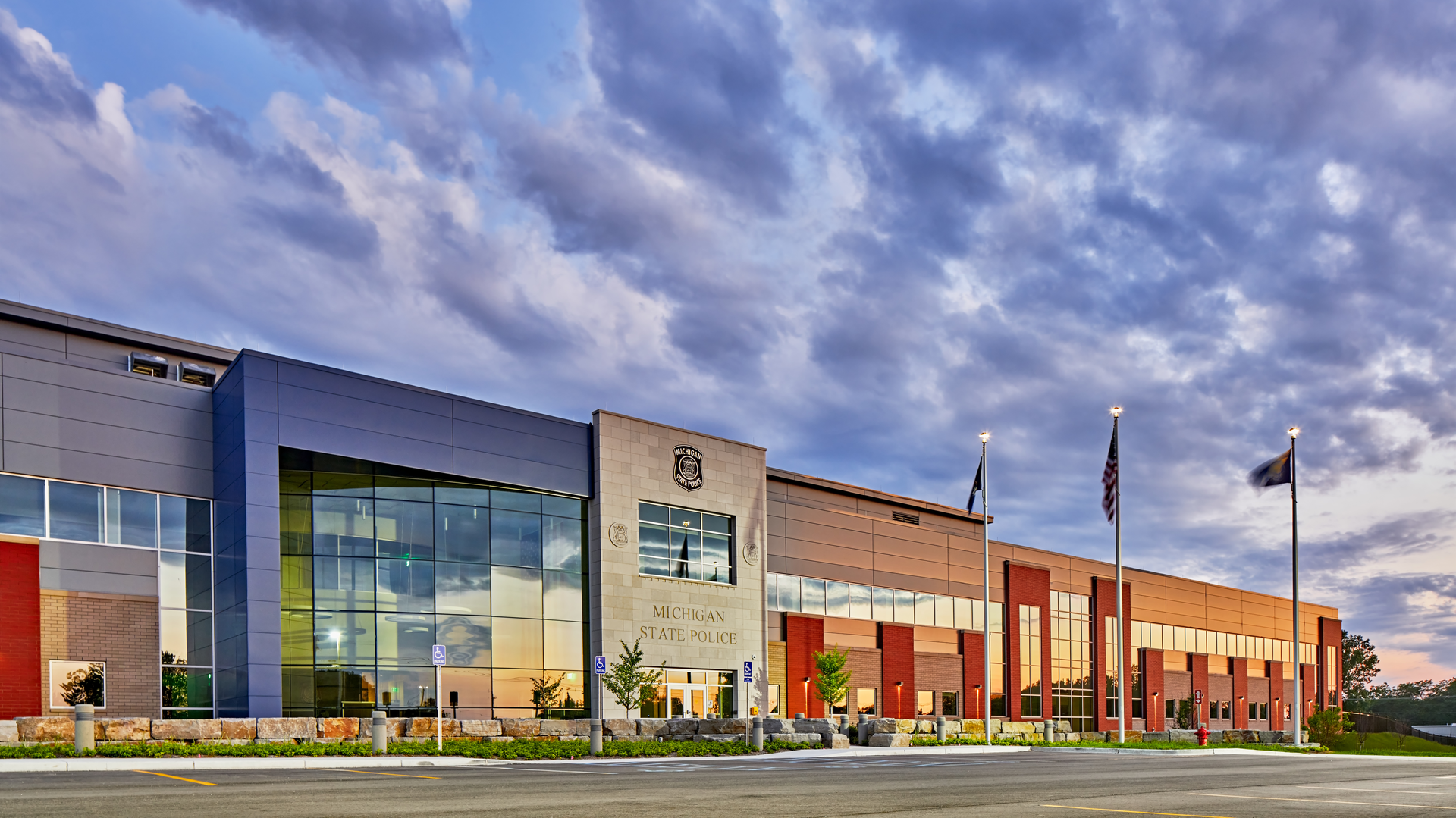 Michigan State Police Forensic Laboratory | Officer