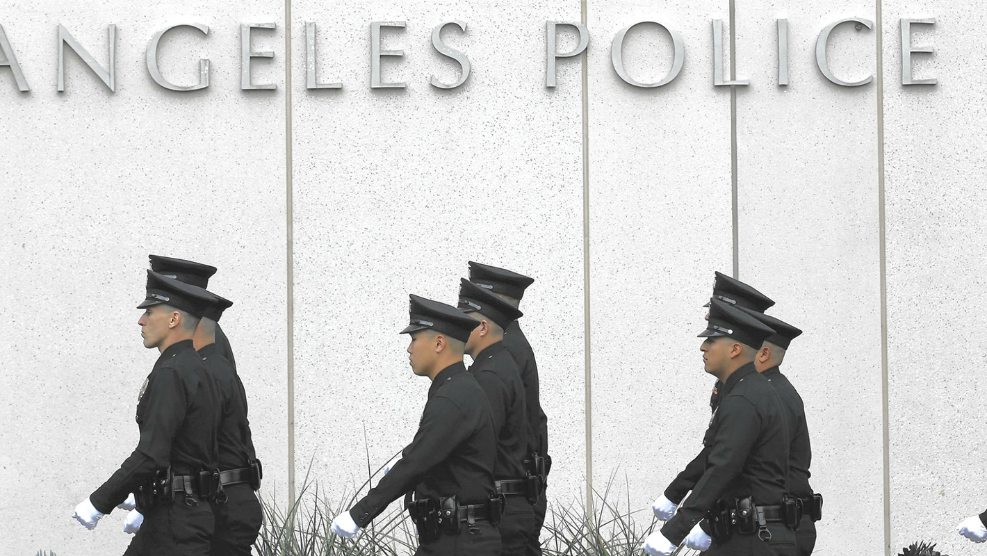Survey: Residents' Confidence in LAPD Has Improved since 2020 | Officer