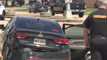 La. Motorcycle Deputy Injured During Stolen Vehicle Chase | Officer