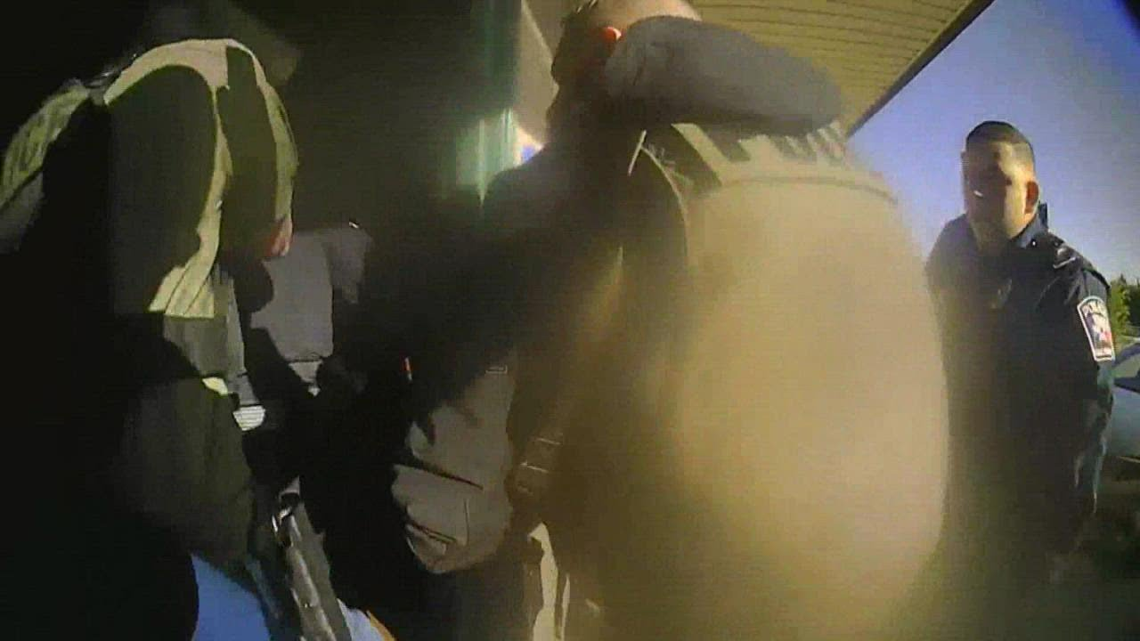 Watch Texas Police Rescue Hurt Woman Held Captive by Abuser | Officer