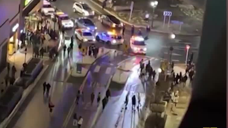 Watch Md. Police Respond to 'Large and Unruly Crowd' on Rampage | Officer