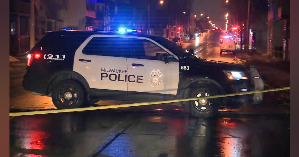 Milwaukee Police Officer Fatally Shot While Chasing Suspect Officer
