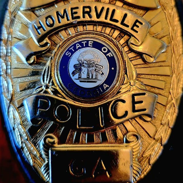 Ga. Police Department Command Staff Quits after Chief's Arrest | Officer