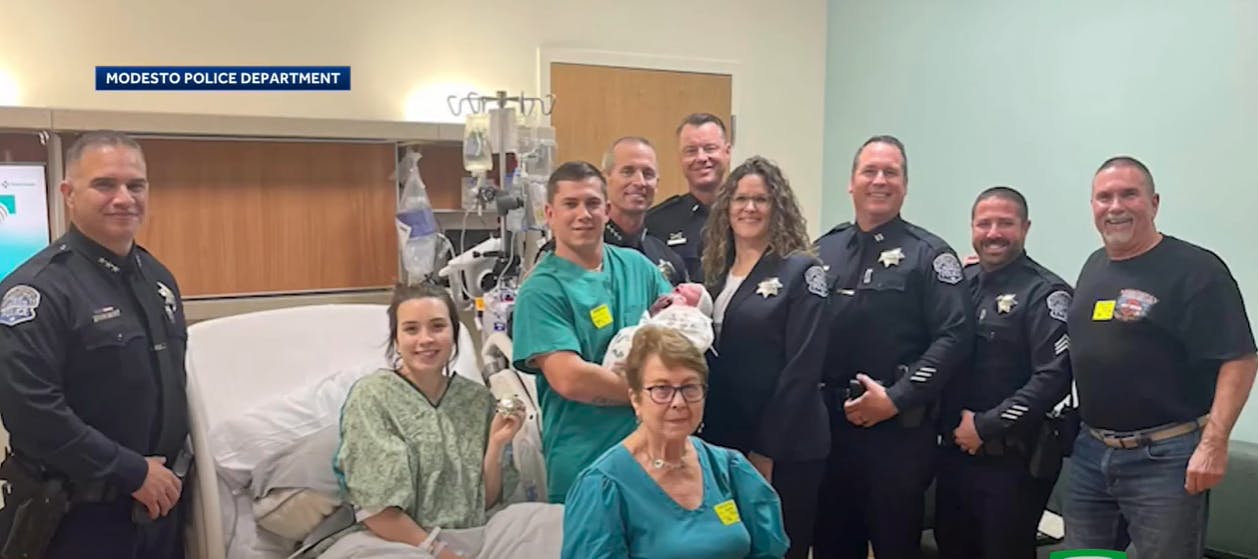 Chicago Police Celebrate 238 New Police Officers at Graduation Ceremony ...