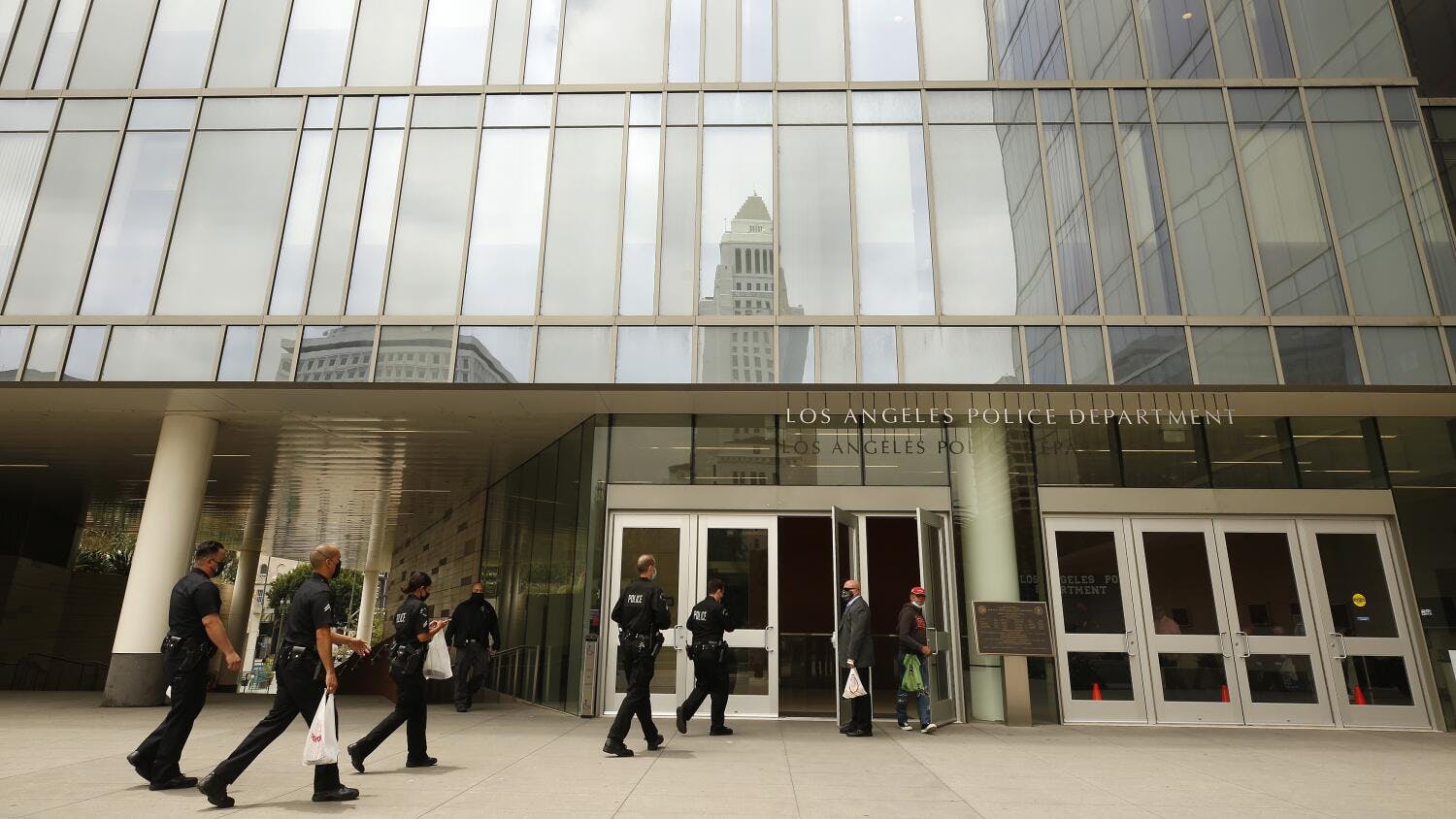 Chicago Police Celebrate 238 New Police Officers at Graduation Ceremony ...