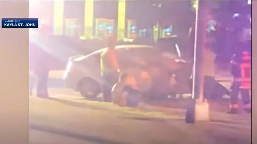 Fla. Police Officer Injured in Head-On Collision with Wrong-Way Driver ...