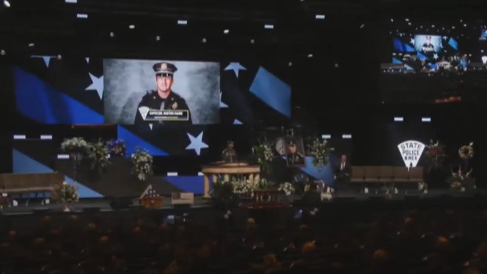 Veteran Ohio Police Sergeant Dies on Way Into Work | Officer