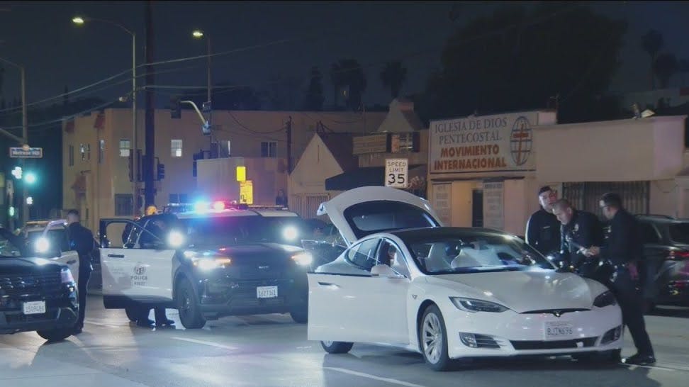 LAPD Chase Ends when Stolen Tesla's Battery Runs Out of Juice | Officer