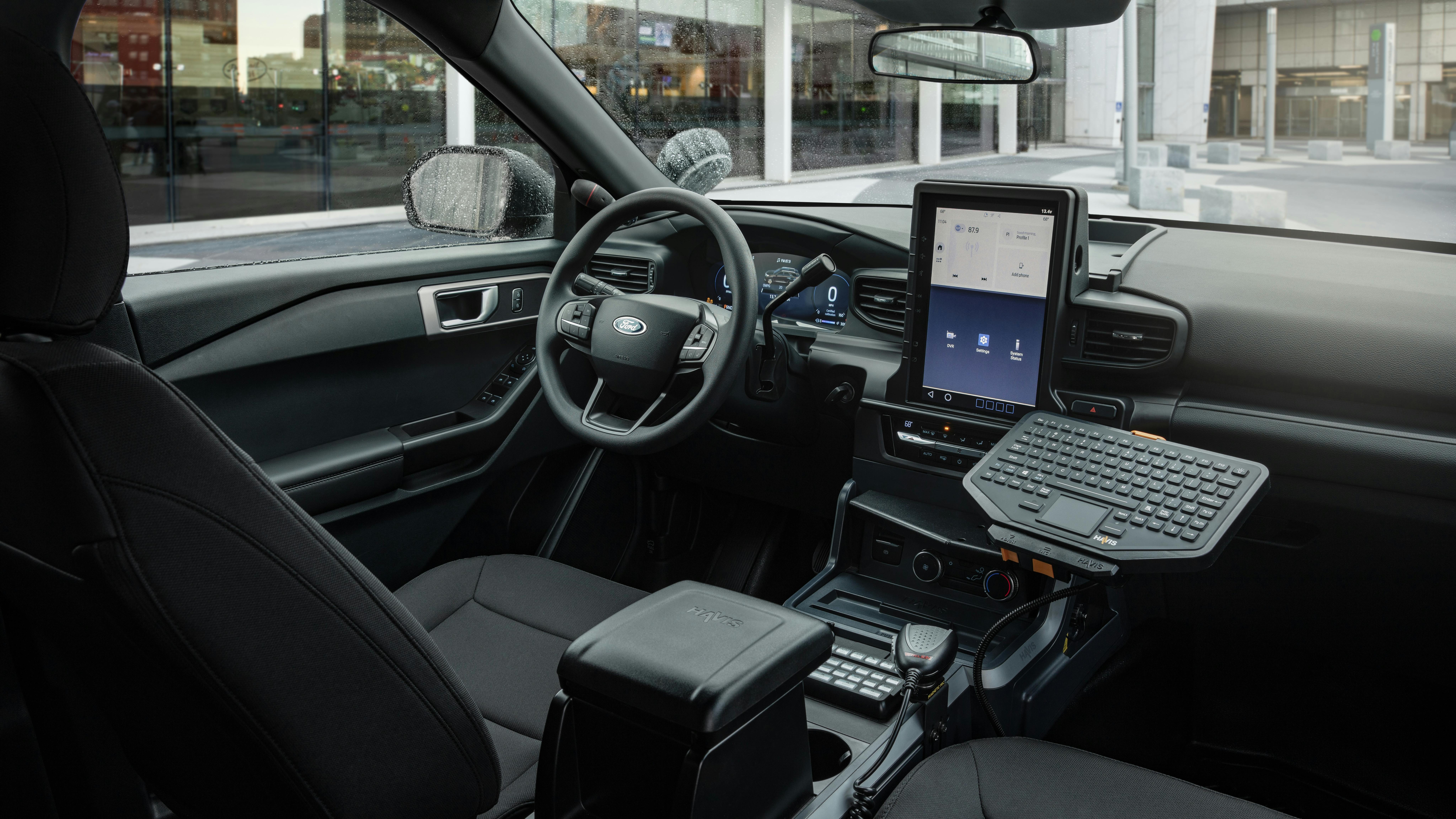 Ford Pro Launches 2025 Ford Police Interceptor Utility Nationwide | Officer