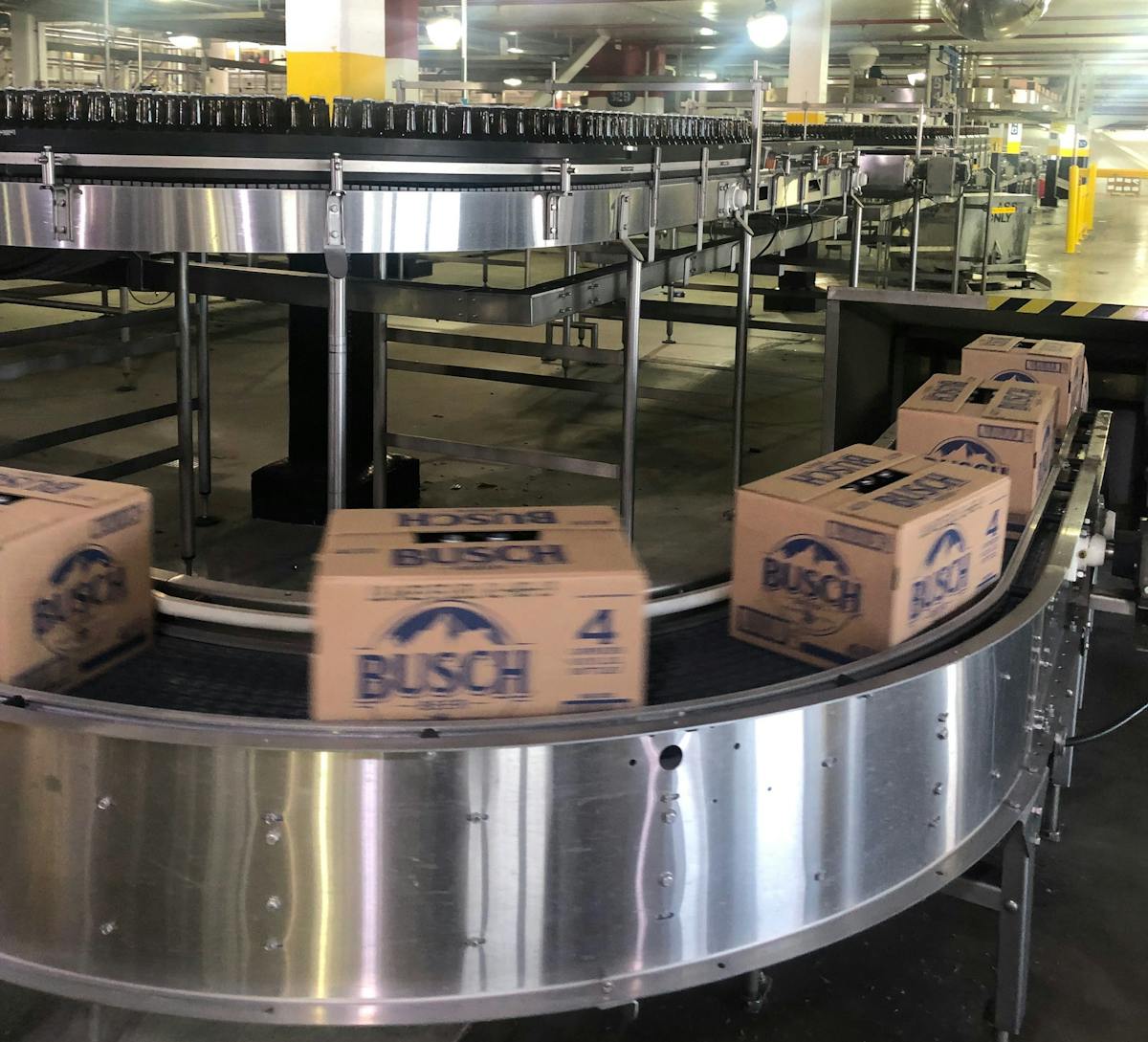 Anheuser-Busch Makes Beer, Seltzers, and Machines | Automation World