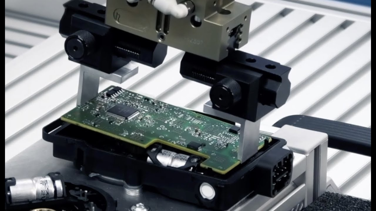 Bosch Rexroth's Smart Flex Effector: A Sensor-Based Compensation Unit ...