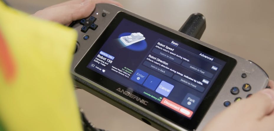 Slip Robotics SlipBots Increase Truck Loading/Unloading Speed | Automation World